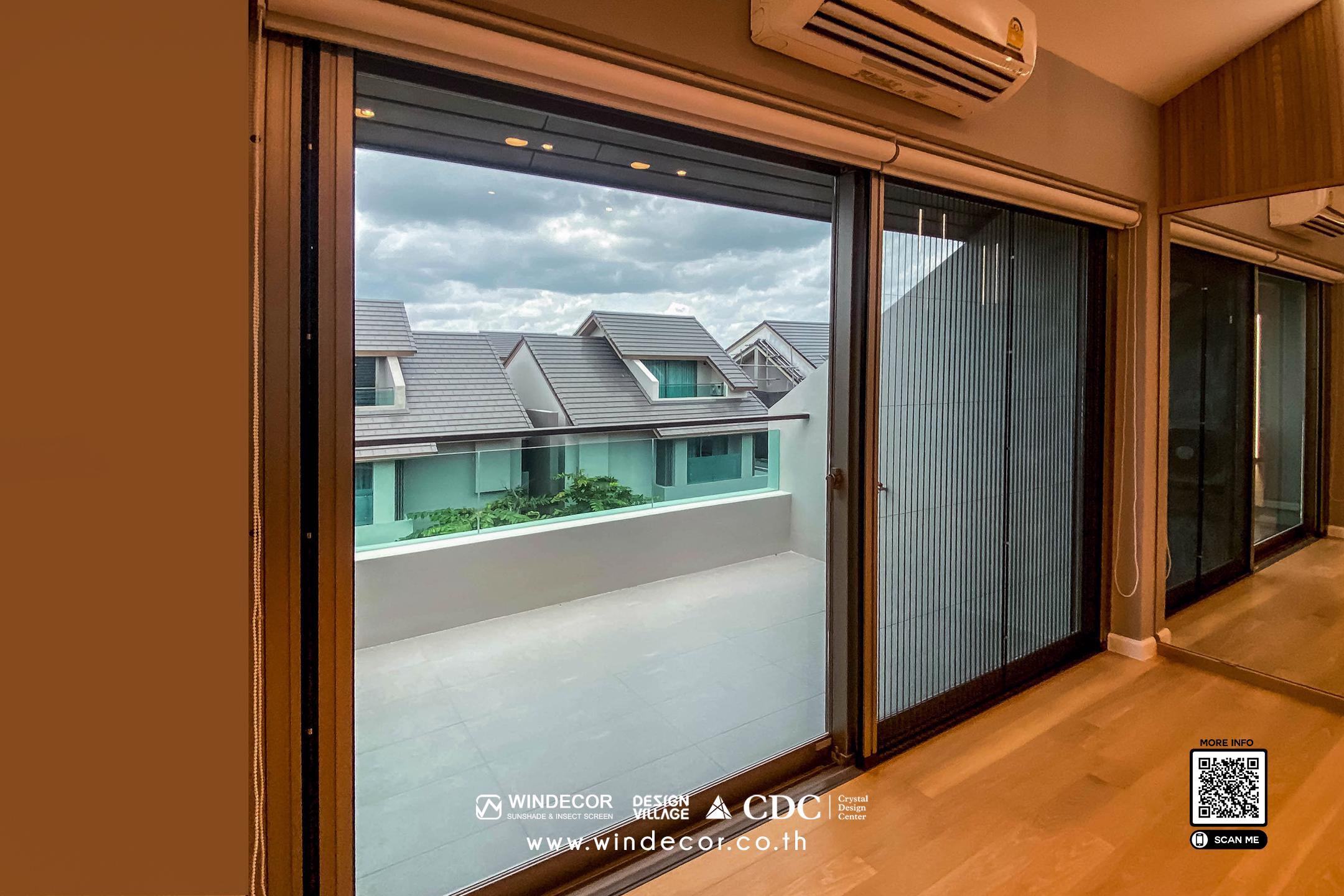 มุ้งจีบเก็บซ่อนราง (Pleated Insect Screen) รุ่น OMEGA แบรนด์ WINDECOR