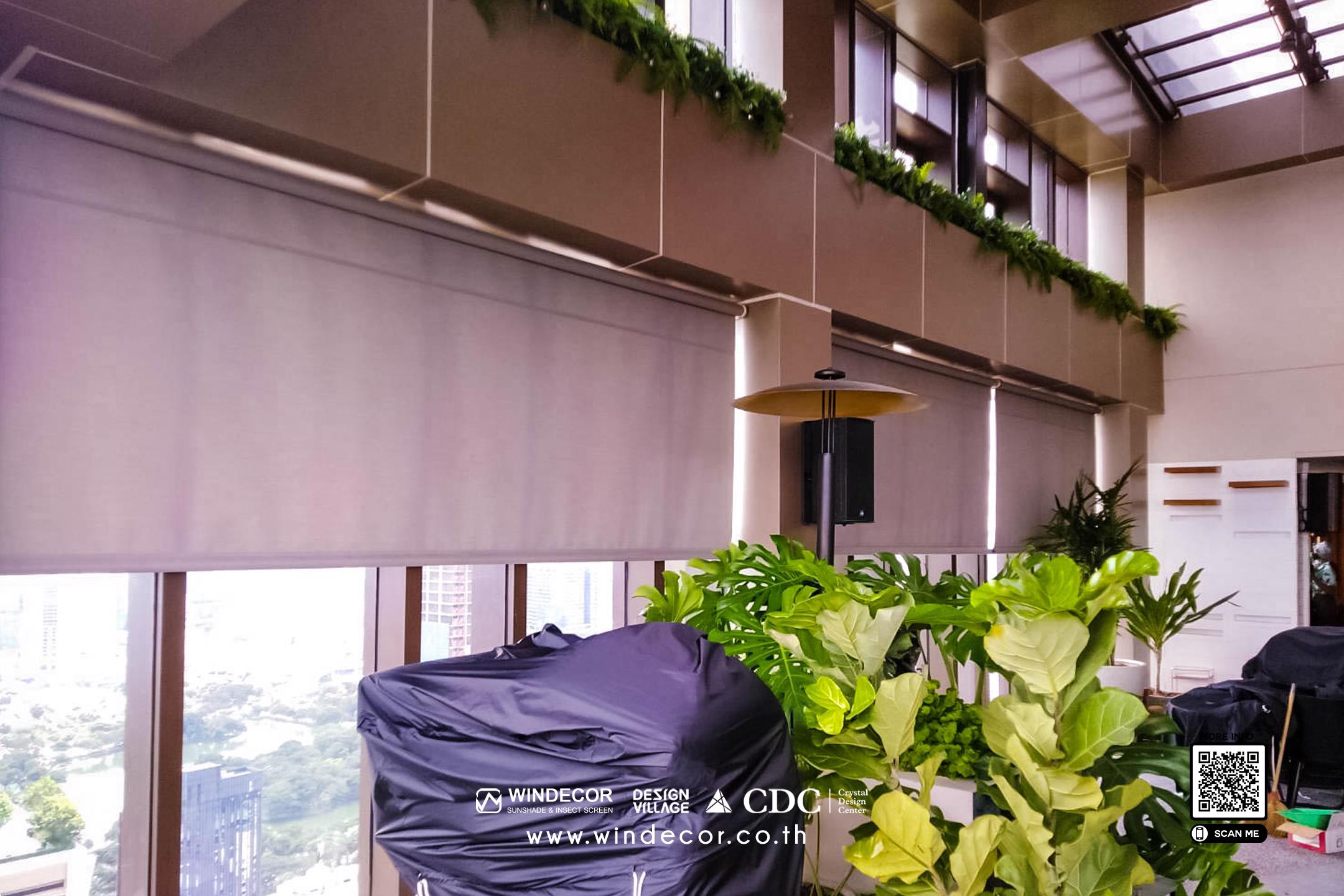 กันสาดผ้าใบแนวดิ่ง (ม่านสลิง หรือ ม้วนภายนอก) รุ่น TARO (Vertical Awnings With Sling) แบรนด์ ...